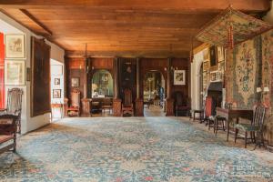 Stroud Manor | Fresh Locations