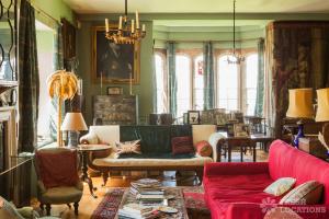 Stroud Manor | Fresh Locations