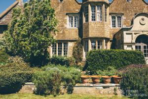 Stroud Manor | Fresh Locations